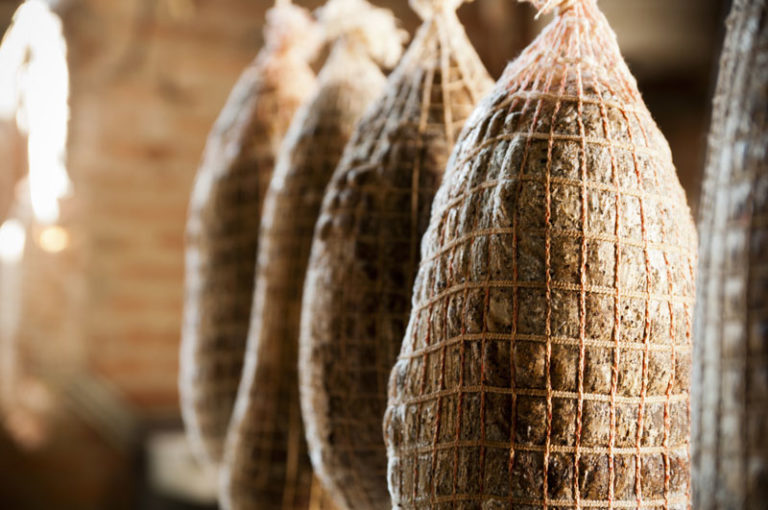 La stagionatura dei salumi - COOL HEAD Europe